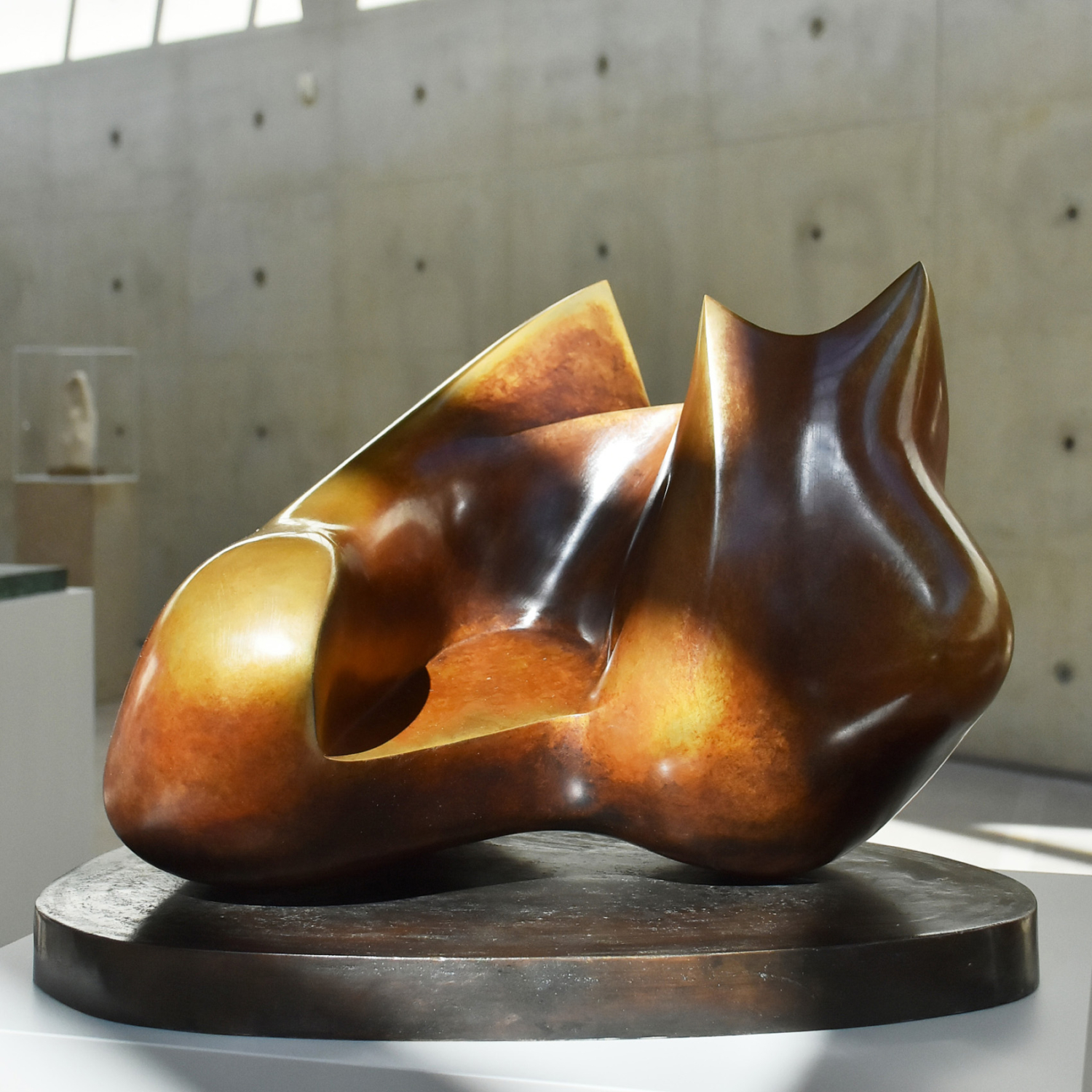 Henry Moore – Hendrik van Leeuwen